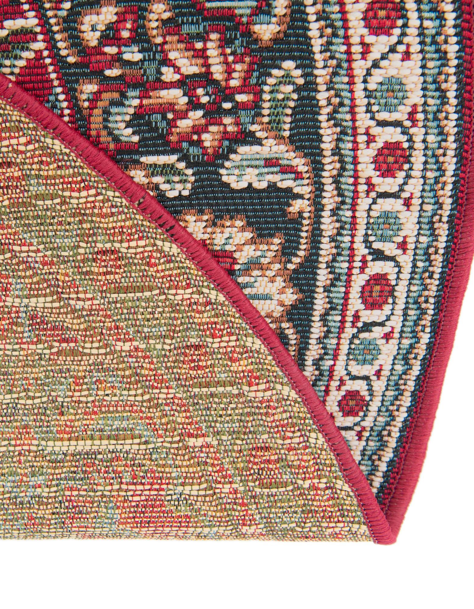 Red 3' 3 x 3' 3 Traditional Indoor / Outdoor Round Rug | Rugs.com