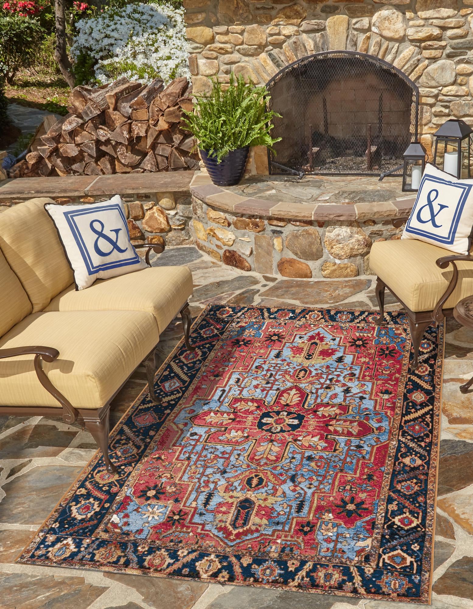 Rust Red and Blue 4' x 6' Traditional Indoor / Outdoor Rug | Rugs.com