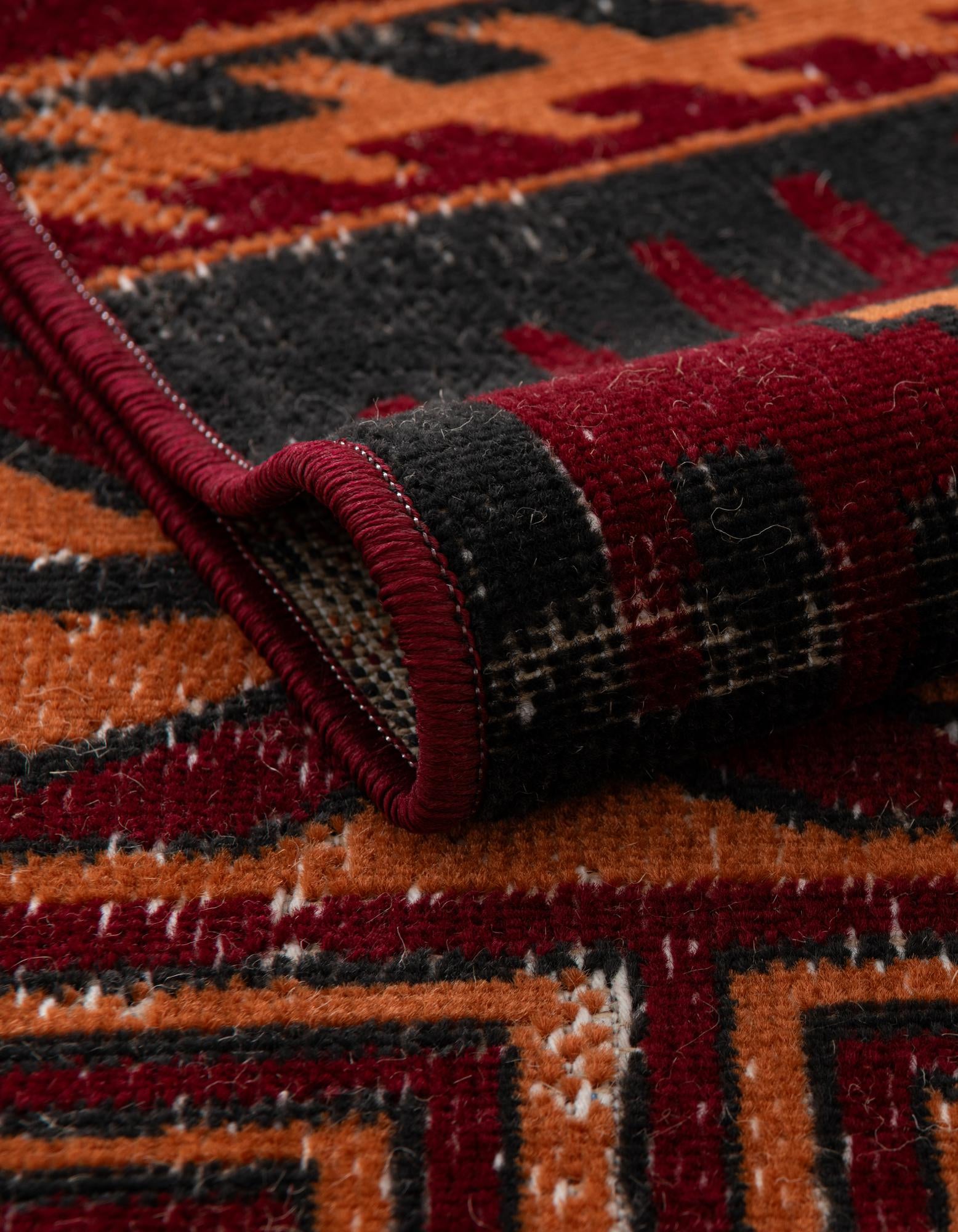 Rust Red 3' 3 x 5' 3 Lucerne Rug | Rugs.com