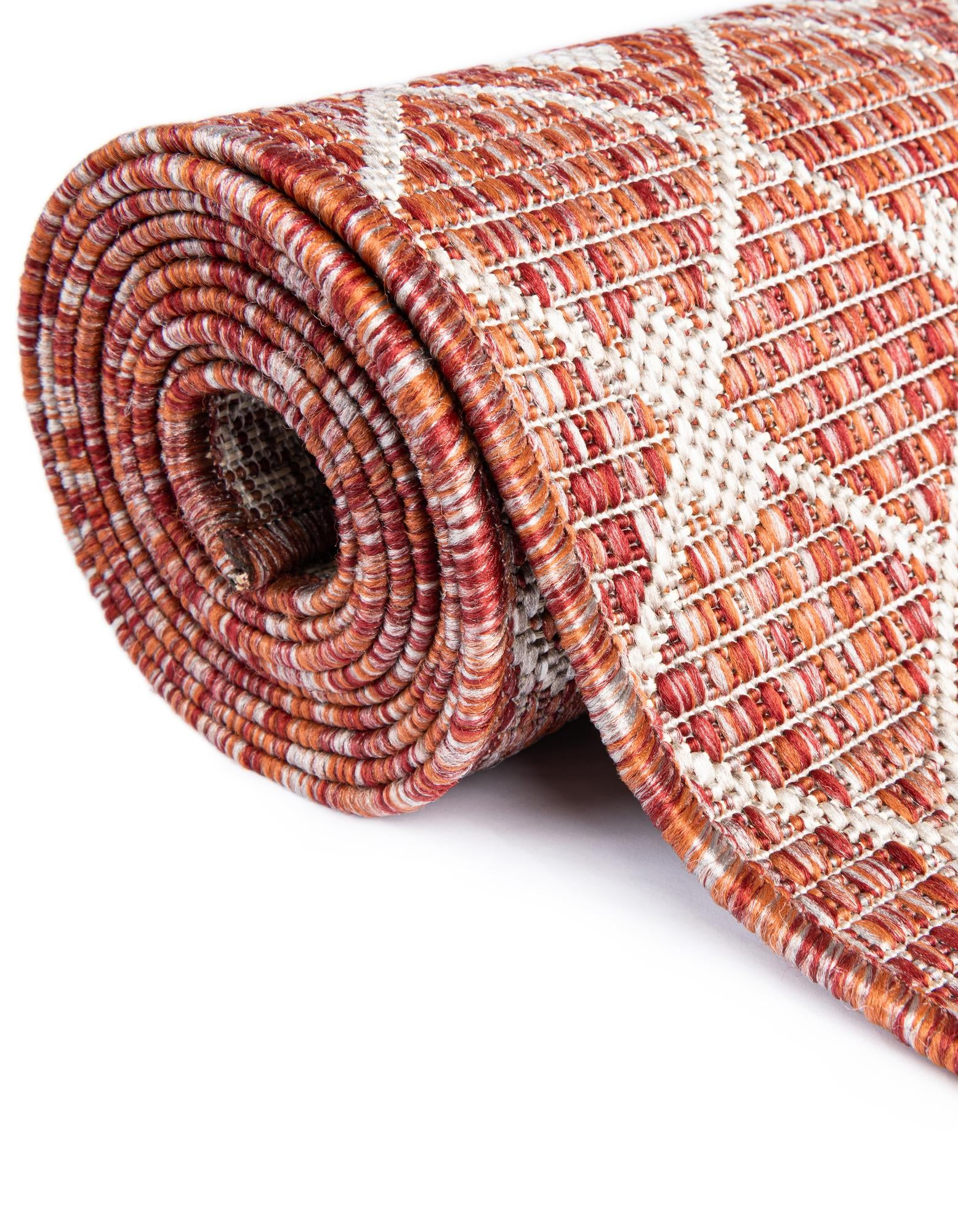 Rust Red 7' x 10' Lattice Indoor / Outdoor Rug | Rugs.com