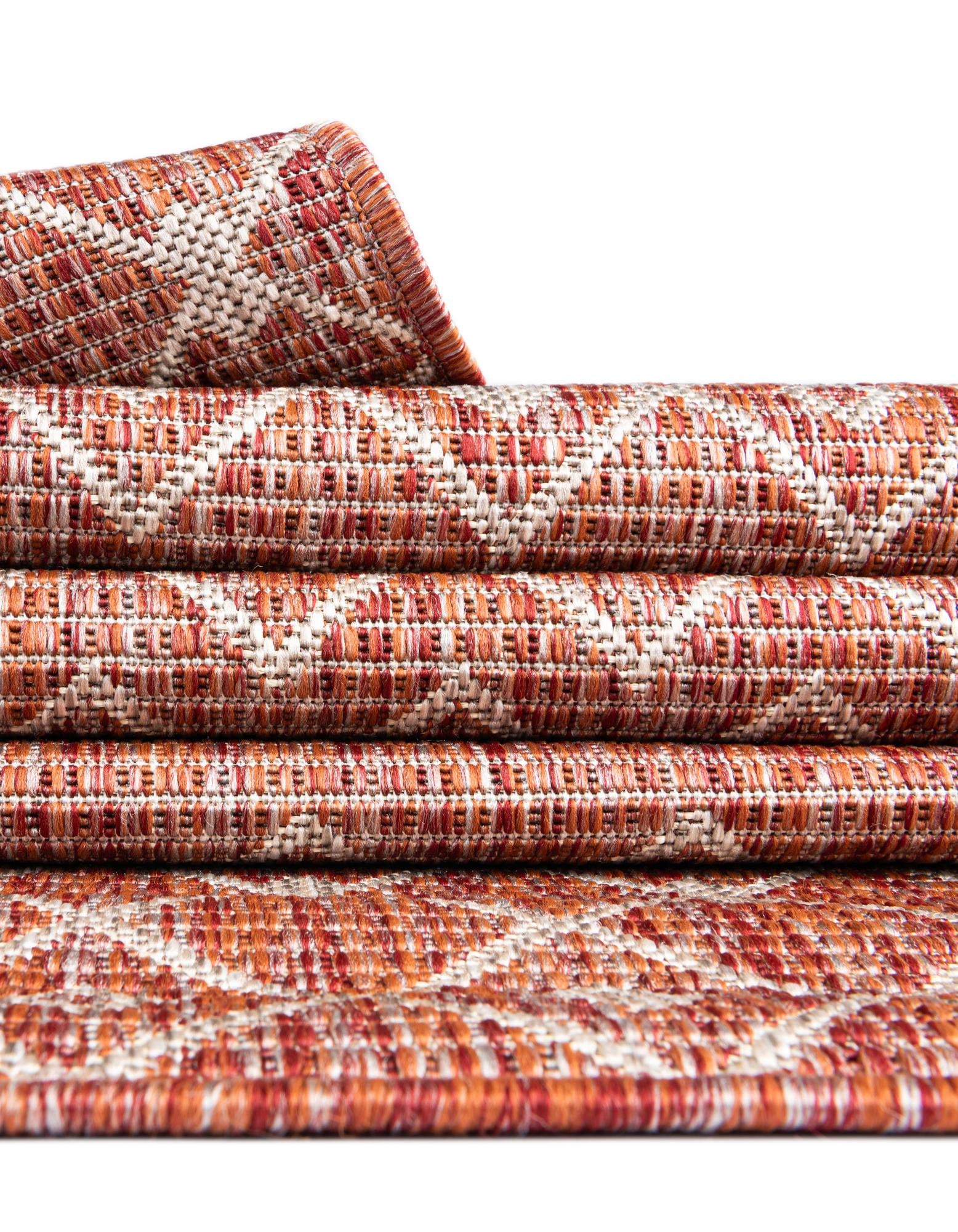 Rust Red 7' x 10' Lattice Indoor / Outdoor Rug | Rugs.com