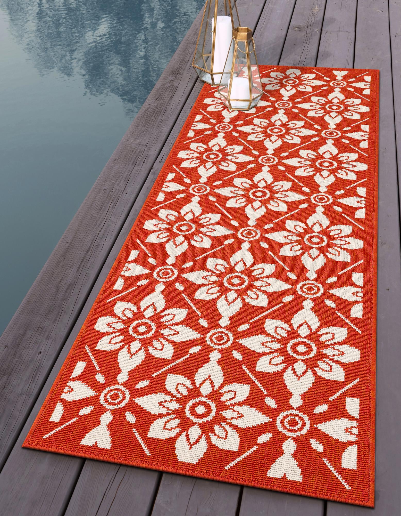 Rust Red 2' 7 x 10' Lattice Indoor / Outdoor Runner Rug | Rugs.com