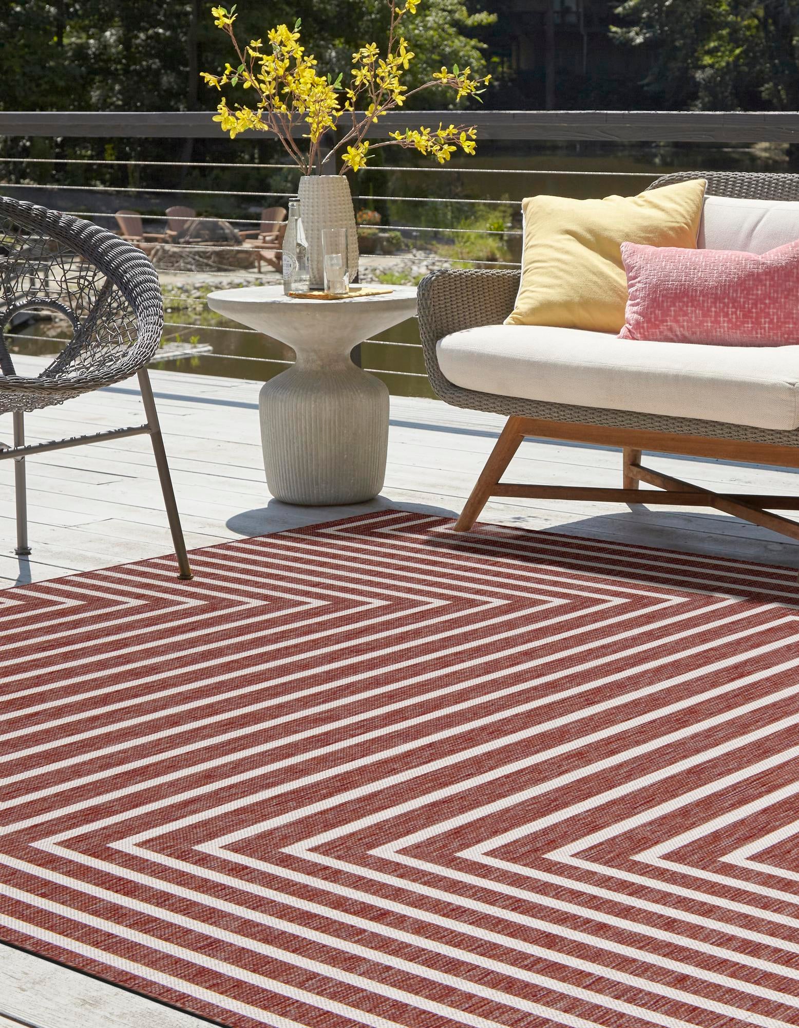 Rust Red 10' x 10' Modern Indoor / Outdoor Square Rug | Rugs.com