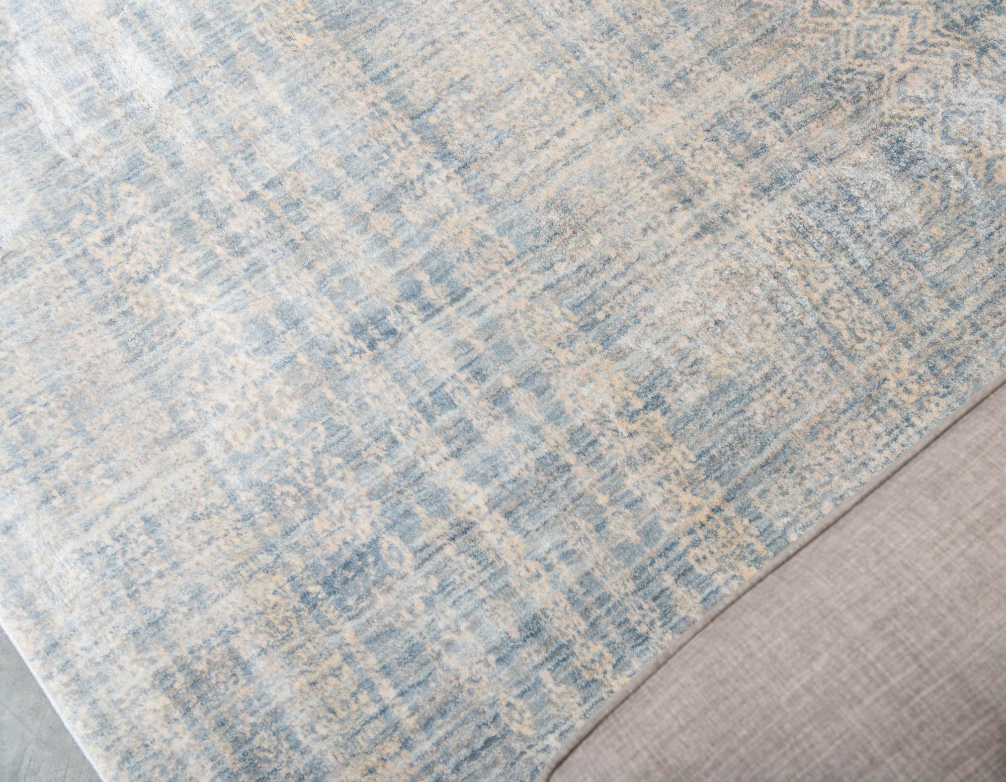Silver Mist 8' x 10' Apollo Rug | Rugs.com