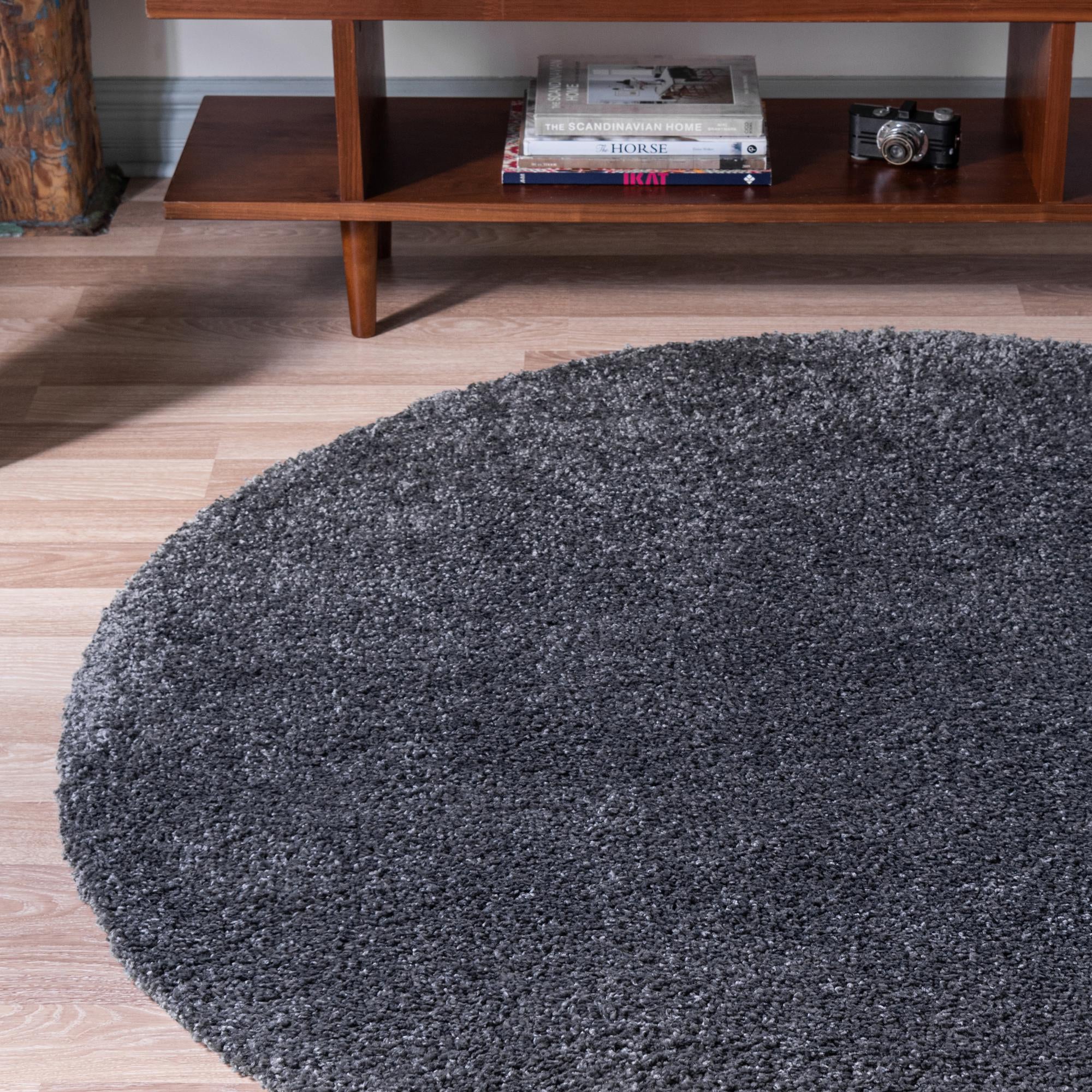 Smoke Gray 5' x 5' Soft Solid Shag Round Rug | Rugs.com