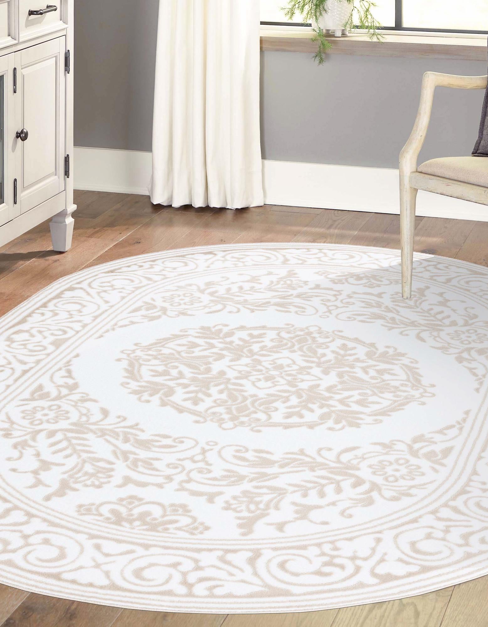 Snow White 4' x 6' Hermitage Oval Rug | Rugs.com