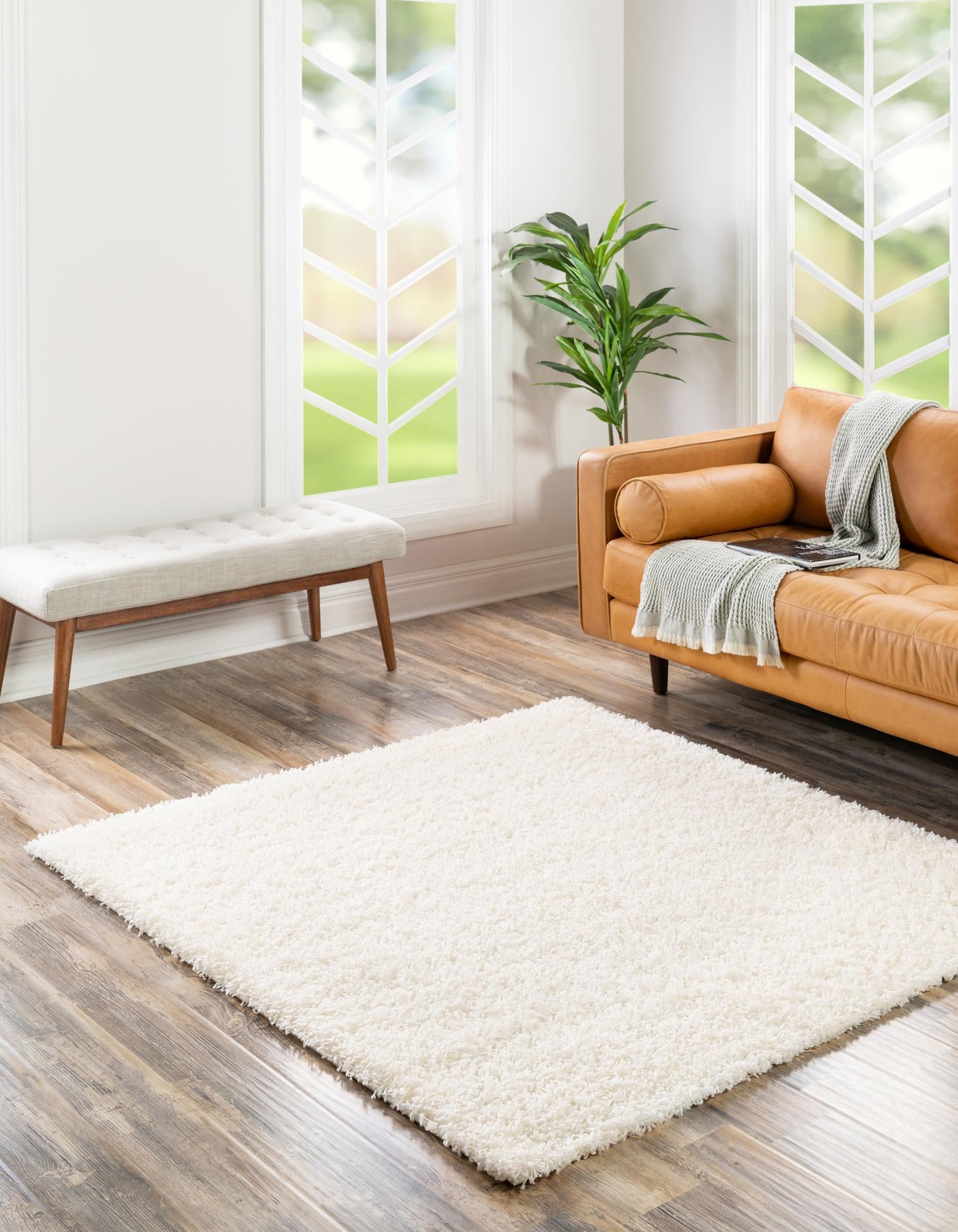 Snow White 8' x 8' Solid Shag Square Rug | Rugs.com