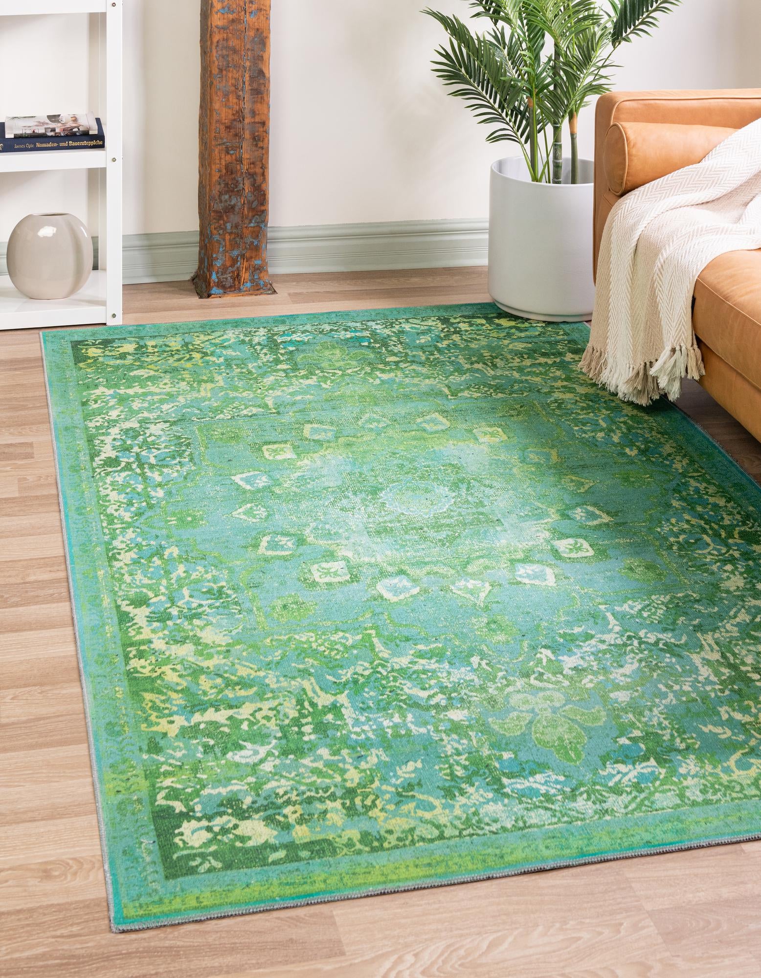 Spring Green 5' 3 x 8' Washable Francesca Rug | Rugs.com