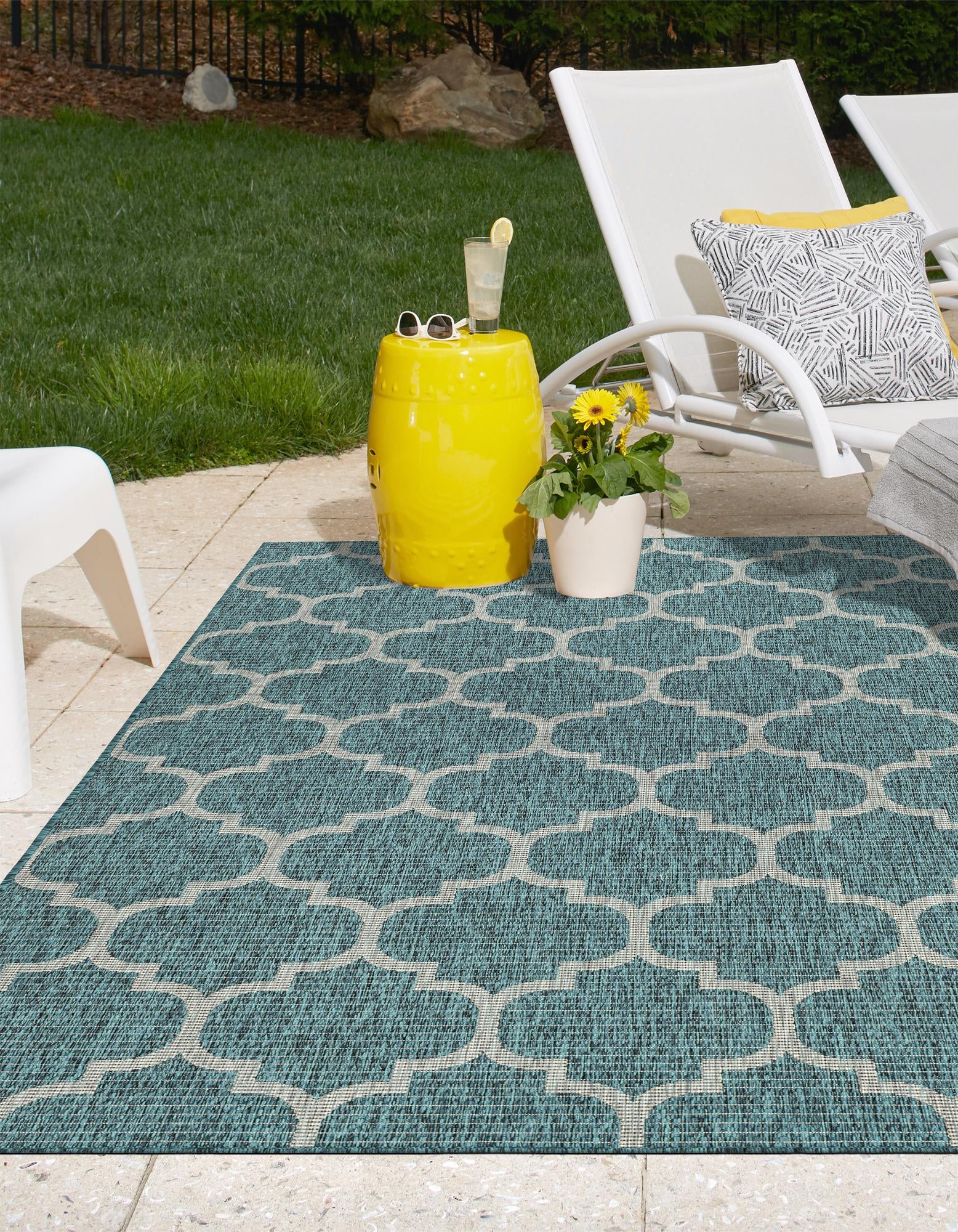 Teal 7' x 10' Lattice Indoor / Outdoor Rug | Rugs.com