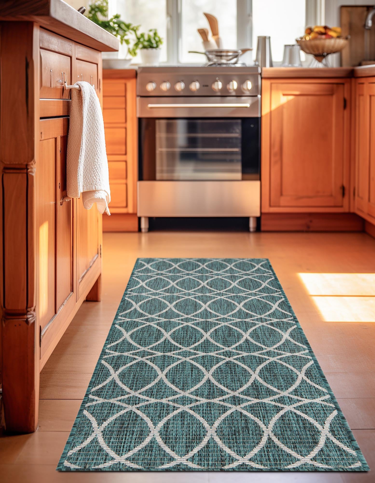 Teal 2' x 7' 10 Lattice Indoor / Outdoor Runner Rug | Rugs.com