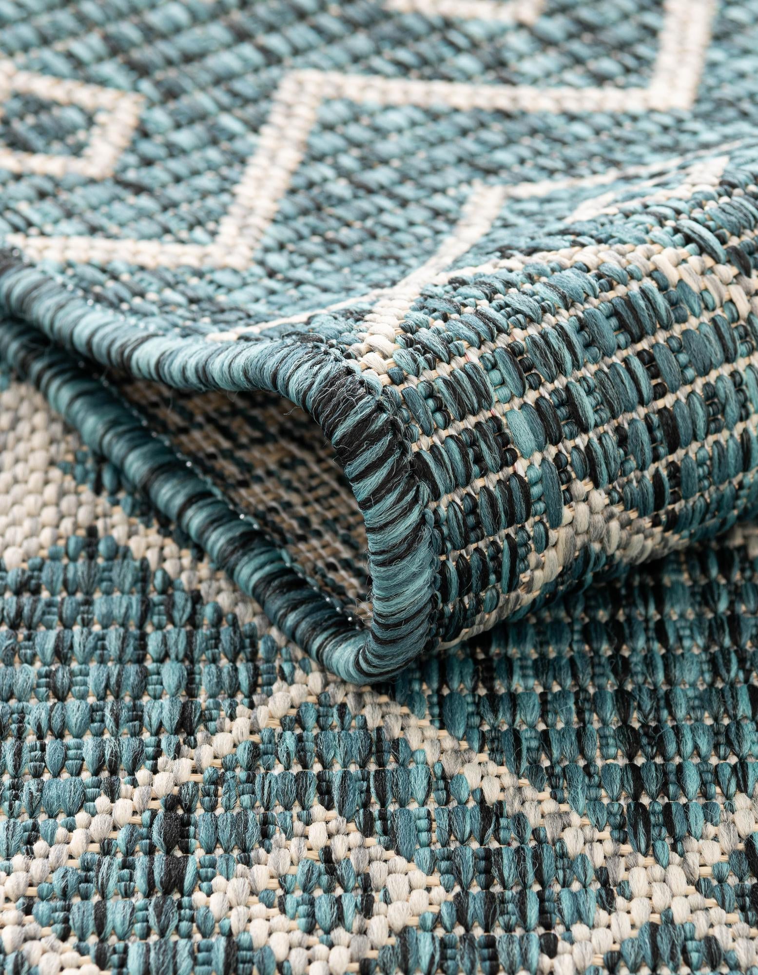Teal 7' 10 x 7' 10 Lattice Indoor / Outdoor Square Rug | Rugs.com