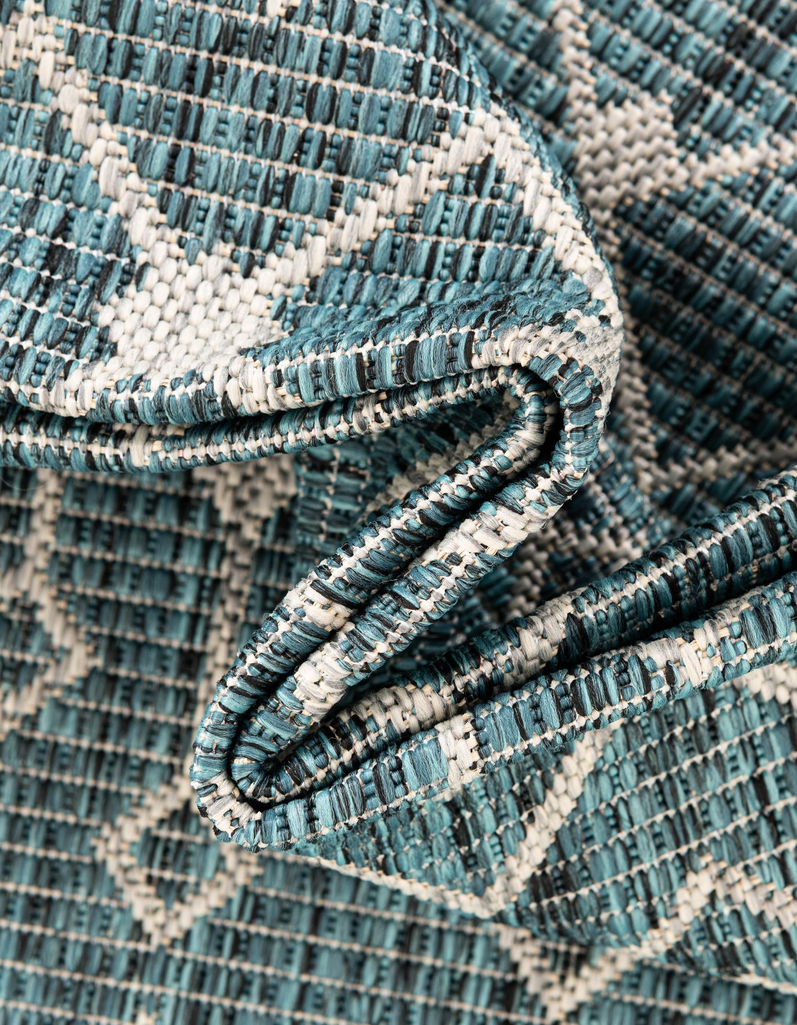 Teal 7' 10 x 7' 10 Lattice Indoor / Outdoor Square Rug | Rugs.com