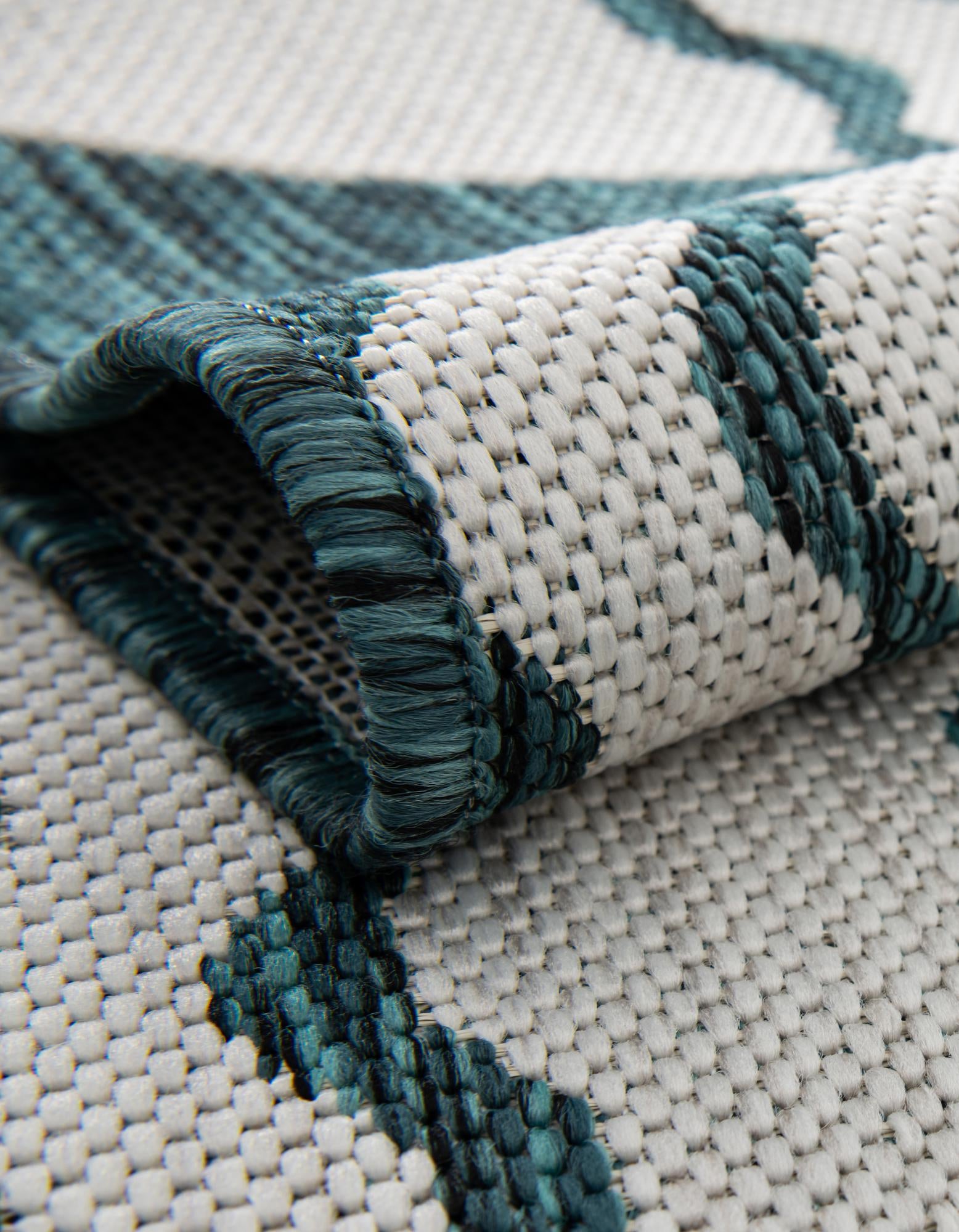 Turquoise 7' 10 x 7' 10 Coastal Indoor / Outdoor Square Rug | Rugs.com