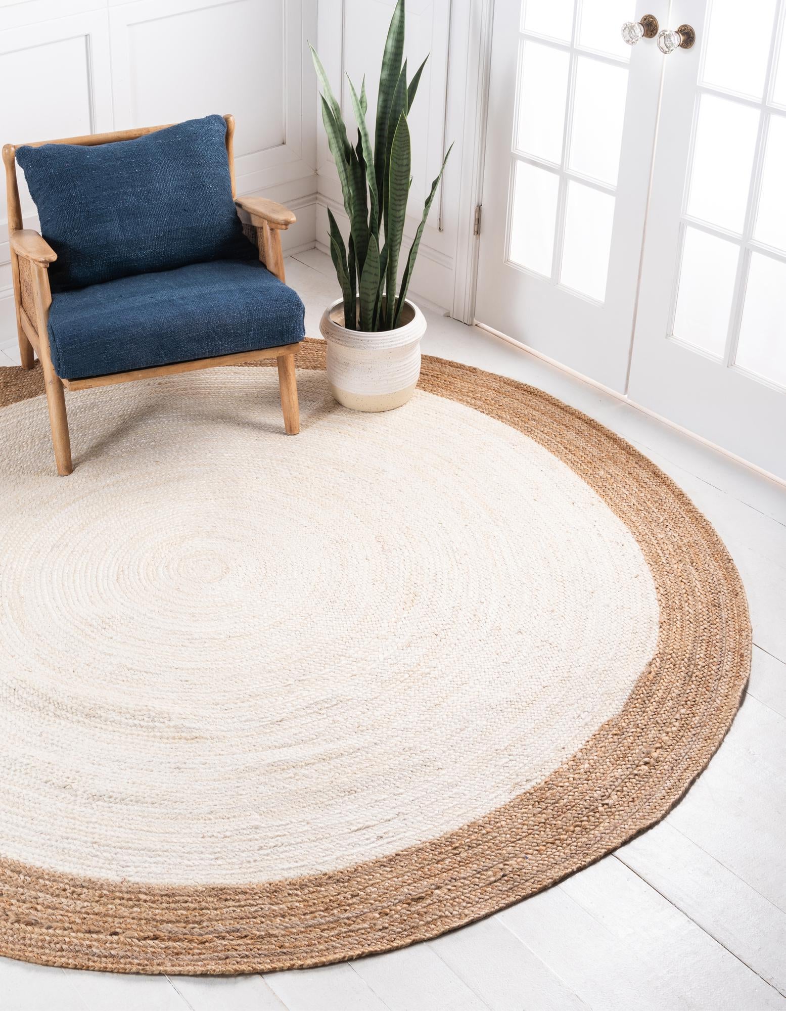 Natural 8' x 8' Hand Braided Jute Round Rug | Rugs.com