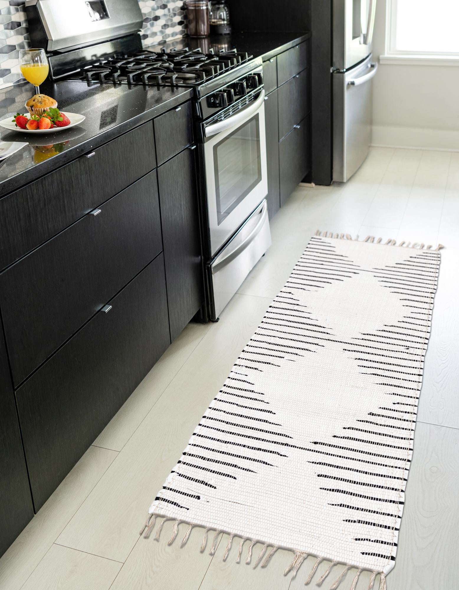 White 2' 2 x 6' 1 Hand Woven Chindi Cotton Runner Rug | Rugs.com