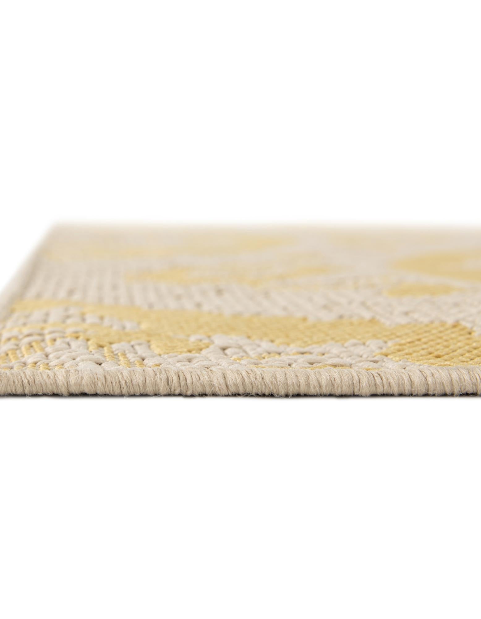 Yellow 2' 2 x 3' Botanical Indoor / Outdoor Rug | Rugs.com