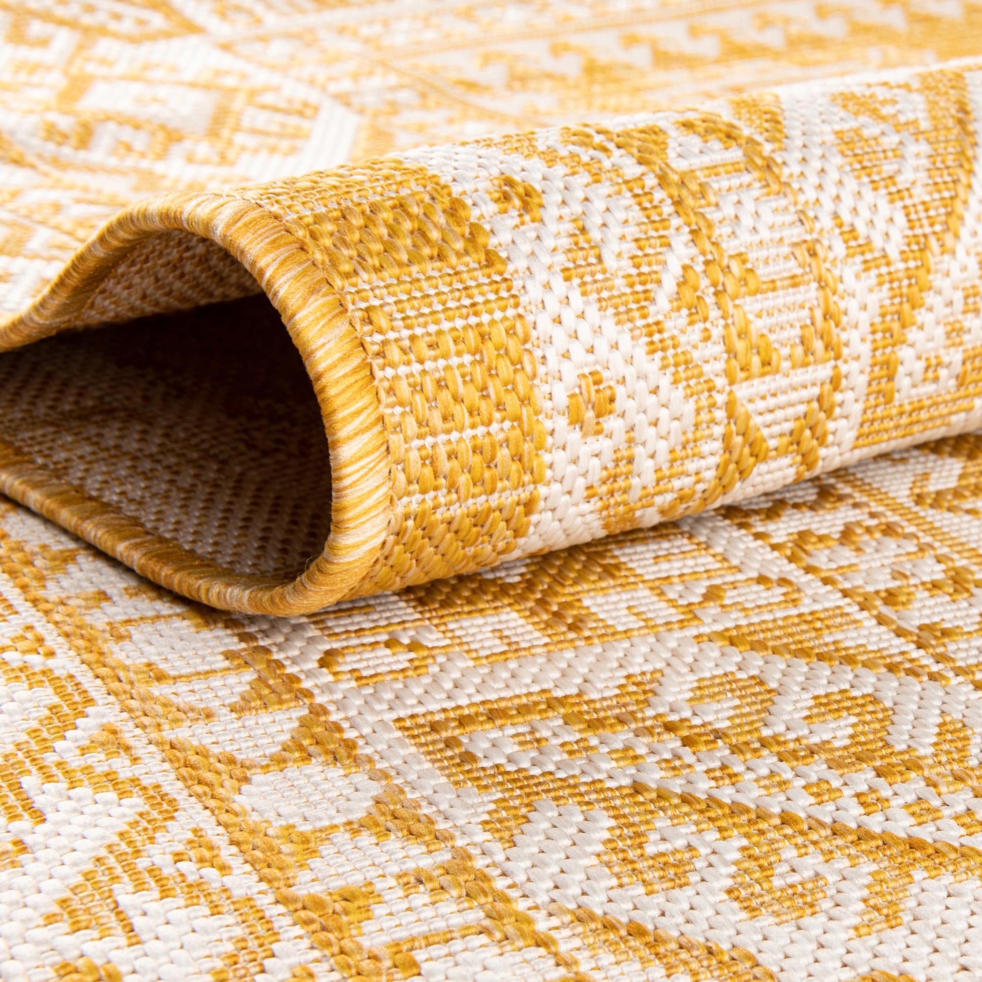 Yellow 10' x 10' Aztec Indoor / Outdoor Round Rug | Rugs.com