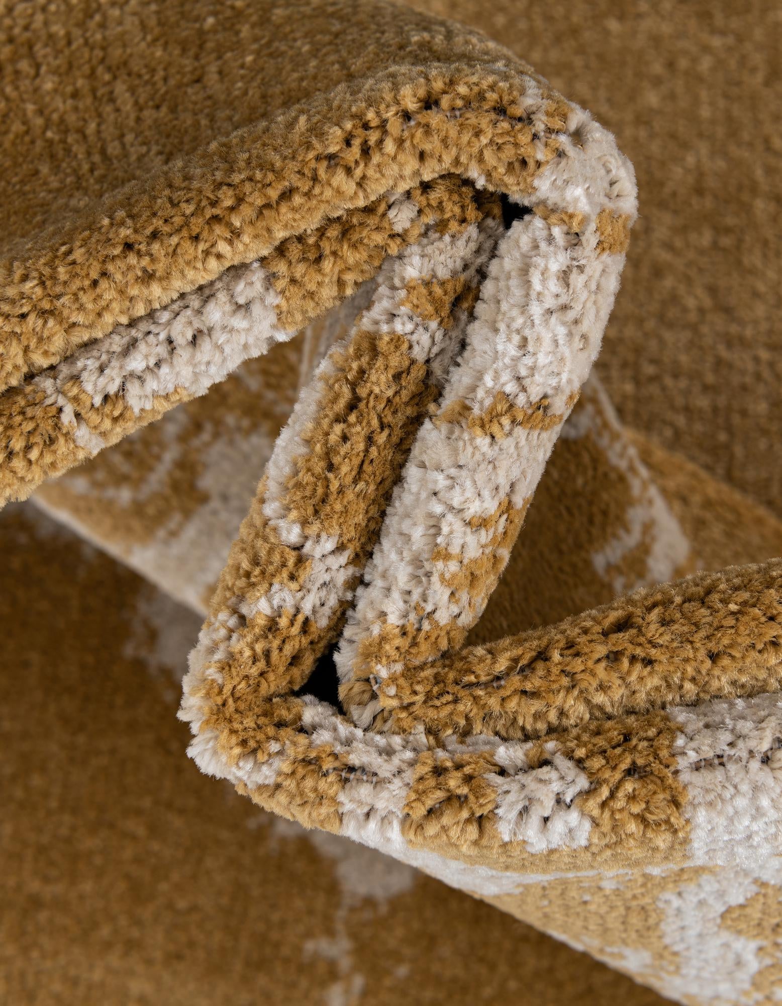 Yellow 2' x 6' Eden Runner Rug | Rugs.com